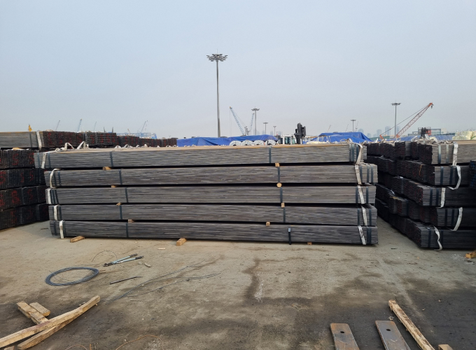 STEELTOPIA
